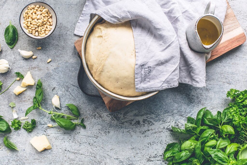 Pestobrot - ein echte Alternative zu Kräuterfaltenbrot - A Matter Of Taste